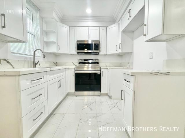 1 BR, 1 BA Apartment 6060 Fulton Ave, Van Nuys, CA 91401