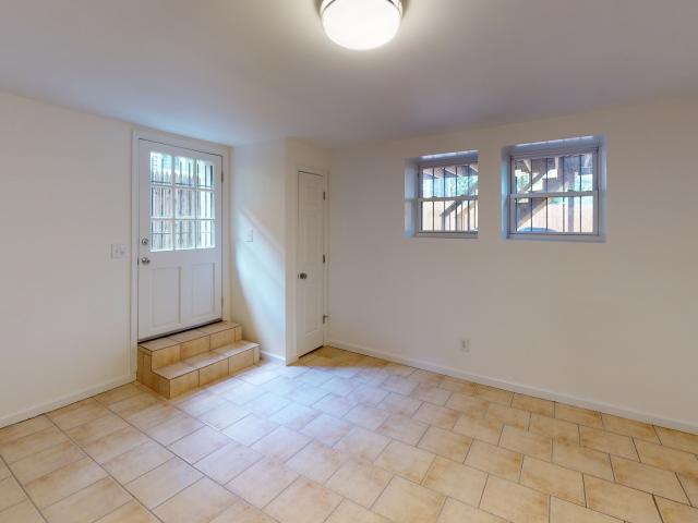 1 BR, 1 BA Apartment 608 3rd St NE, Washington, DC 20002
