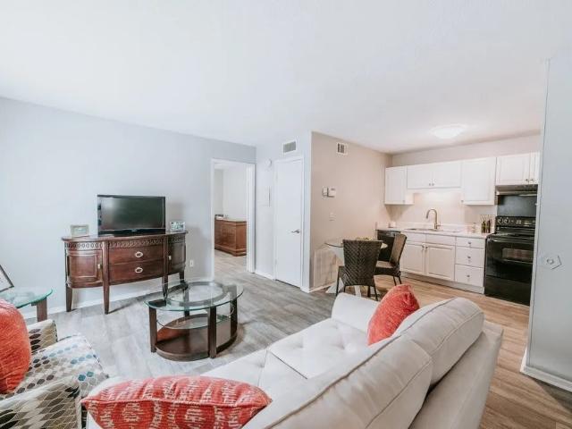 1 BR, 1 BA Apartment 608 Azalea Rd Unit J 1005, Mobile, AL 36609