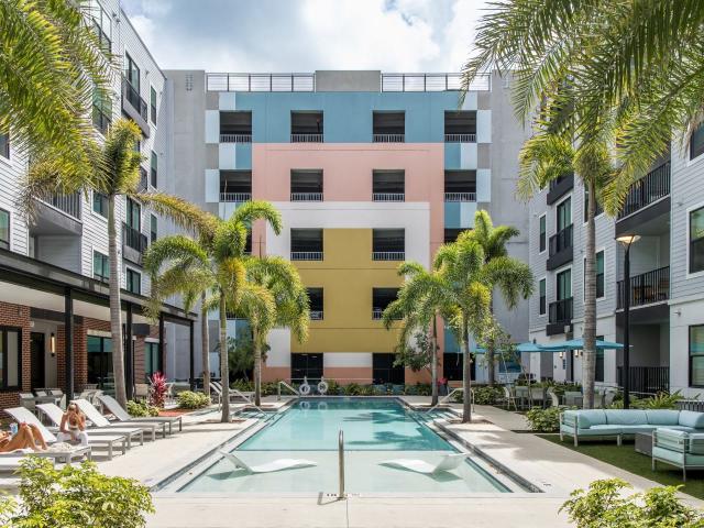 1 BR, 1 BA Apartment 608 N. Willow Ave. Unit 325, Tampa, FL 33606