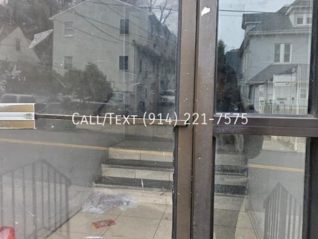 1 BR, 1 BA Apartment 609 Van Cortlandt Park Ave, Yonkers, NY 10705