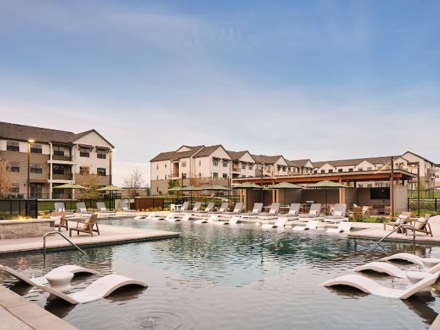 1 BR, 1 BA Apartment 6108 Decker Ln, Austin, TX 78724