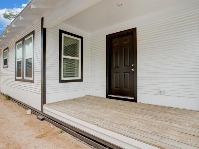 1 BR, 1 BA Apartment 6109 North Main Street, Houston, TX 77008