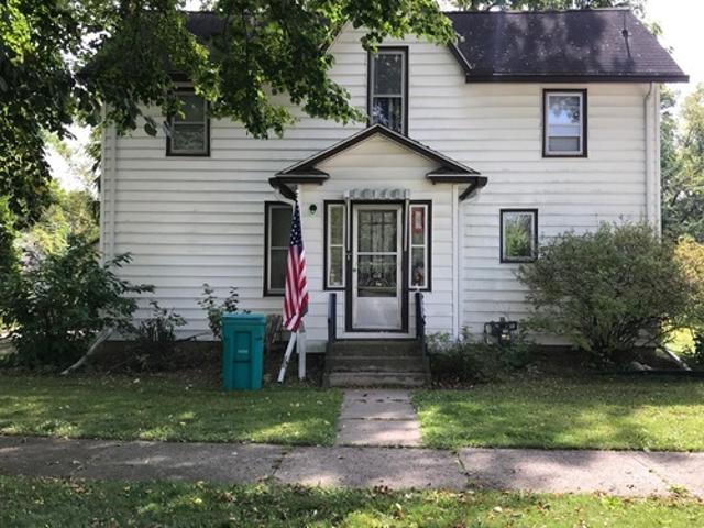 1 BR, 1 BA Apartment 610 3rd St SE, Unit 2, Waseca, MN 56093