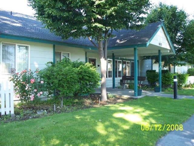 1 BR, 1 BA Apartment 610 Chestnut Grove Street, Moses Lake, WA 98837