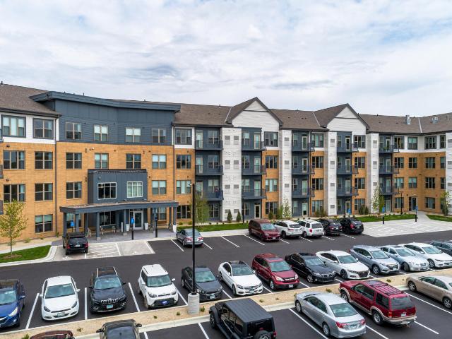 1 BR, 1 BA Apartment 617 8th Ave. NW Unit 232, Saint Paul, MN 55112