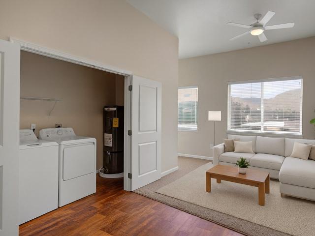1 BR, 1 BA Apartment 615 North Piere Street Unit C105, Wenatchee, WA 98801