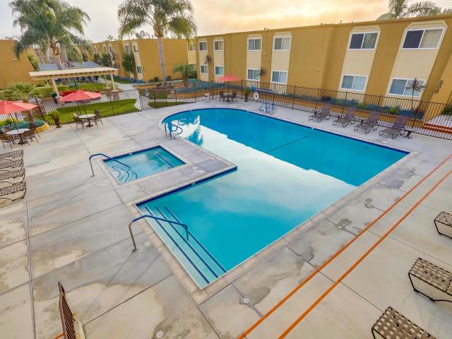 1 BR, 1 BA Apartment 6200 Edinger Avenue Unit 823, Huntington Beach, CA 92649