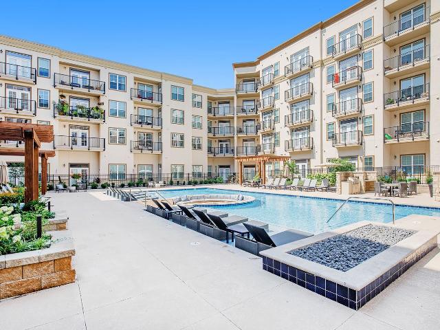 1 BR, 1 BA Apartment 6201 Johnson Drive Unit 126, Mission, KS 66202