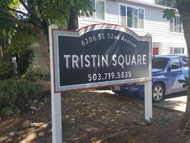 1 BR, 1 BA Apartment 6206 Southeast 52nd Avenue Unit 18, Portland, OR 97206