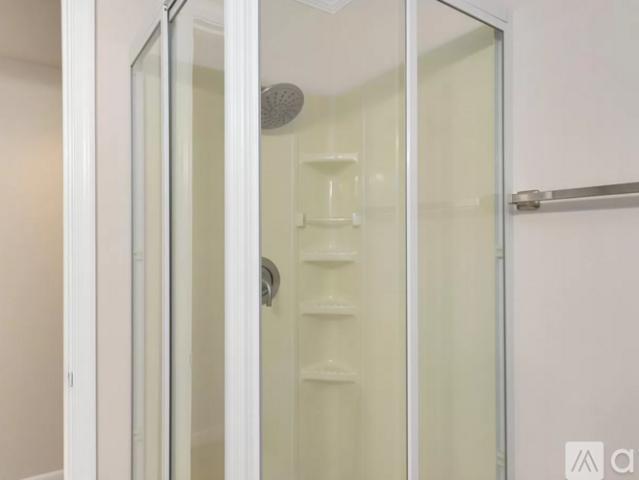 1 BR, 1 BA Apartment 6212 41st Avenue, Unit Room E, Hyattsville, MD 20782