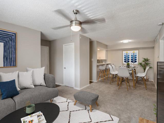 1 BR, 1 BA Apartment 621 Arcadia St Unit 209, Hurst, TX 76053