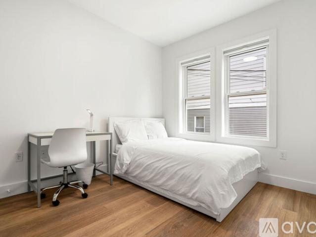 1 BR, 1 BA Apartment 621 E 8th St, Unit 1, Boston, MA 02127