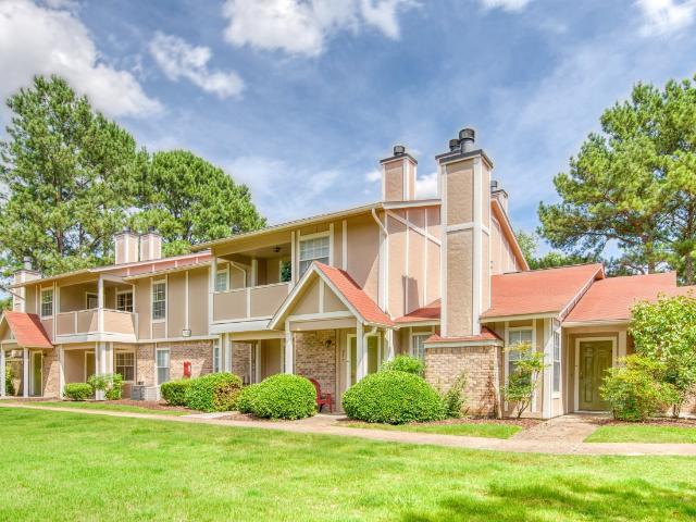 1 BR, 1 BA Apartment 6220 Shallowford Rd Unit 304, Chattanooga, TN 37421