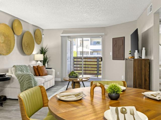 1 BR, 1 BA Apartment 6231 North 67th Ave Unit 225, Glendale, AZ 85301