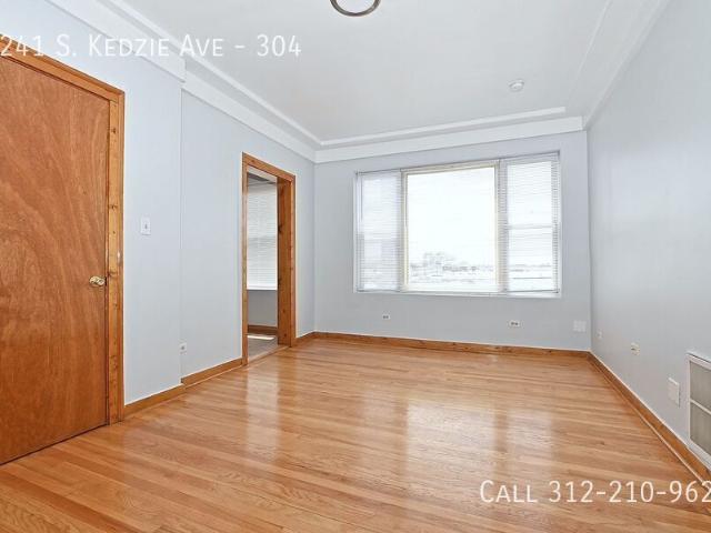 1 BR, 1 BA Apartment 6241 S. Kedzie Ave, Chicago, IL 60629