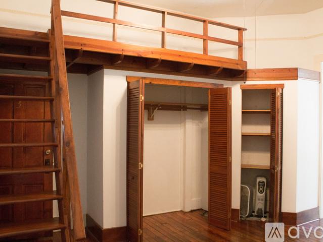 1 BR, 1 BA Apartment 625 Northeast 1st Street, Unit 3, Gainesville, FL 32601