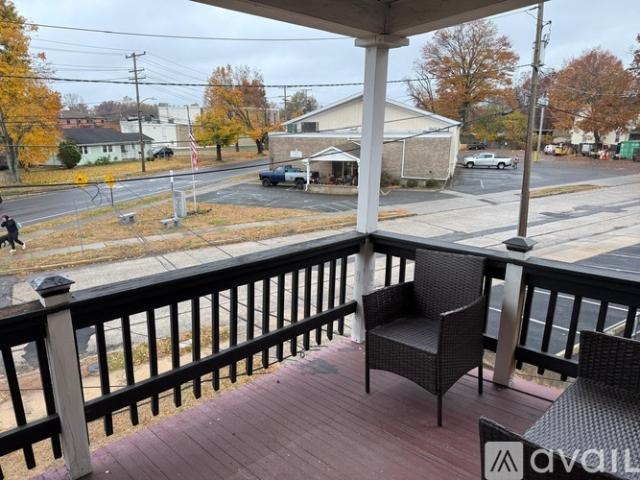 1 BR, 1 BA Apartment 628 Grove Street, Unit 4, Dunellen, NJ 08812