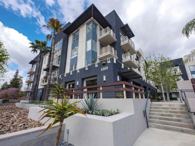 1 BR, 1 BA Apartment 6300 Variel Avenue Unit 117, Woodland Hills, CA 91367