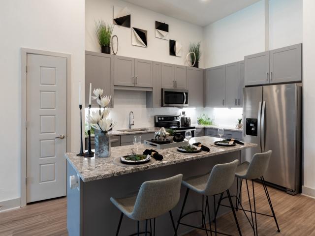 1 BR, 1 BA Apartment 6310 Naaman Forest Blvd Unit 1427, Garland, TX 75044