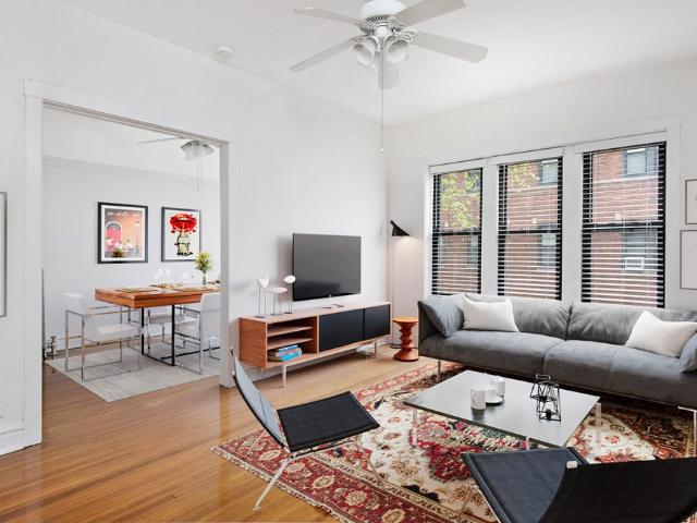 1 BR, 1 BA Apartment 634 42 W Cornelia Avenue Unit 638N3, Chicago, IL 60657