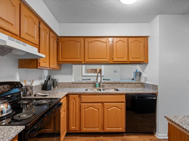 1 BR, 1 BA Apartment 6359 Narragansett Bay Dr Unit 10932 203, Tampa, FL 33615