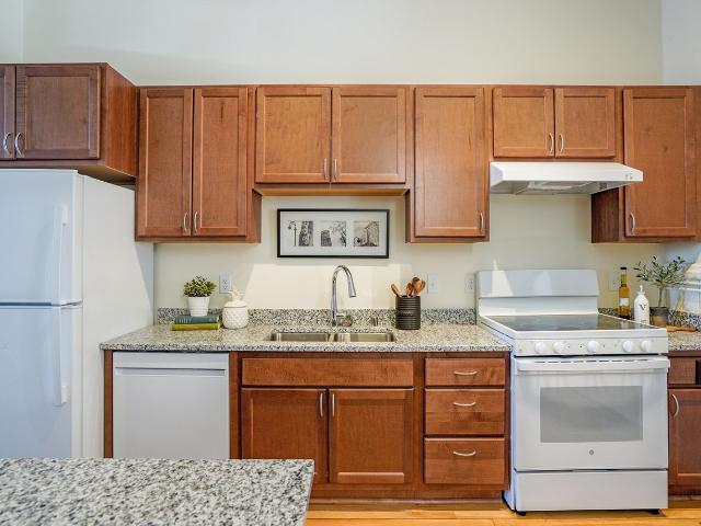 1 BR, 1 BA Apartment 6365 Sibley Avenue Unit 6401 004, Saint Paul, MN 55111