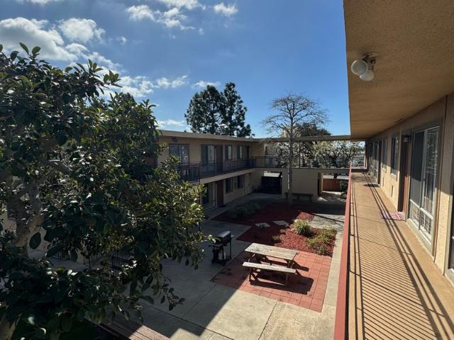 1 BR, 1 BA Apartment 7414 MESA COLLEGE DR SAN DIEGO, CA 92111