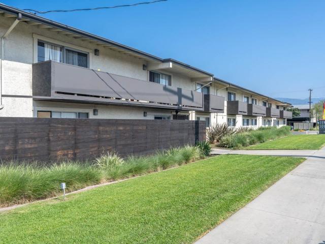 1 BR, 1 BA Apartment 745 North Sunset Avenue Unit D29, West Covina, CA 91790