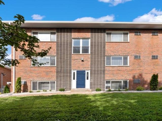 1 BR, 1 BA Apartment 7508 Sussex Ave Maplewood, MO 63143
