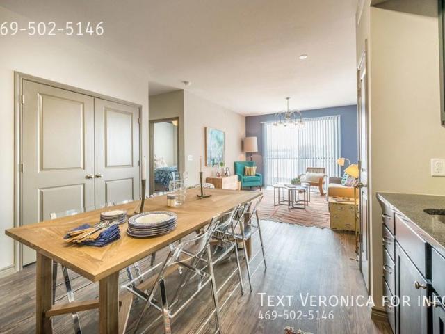 1 BR, 1 BA Apartment 750 Fort Worth Ave, Dallas, TX 75208