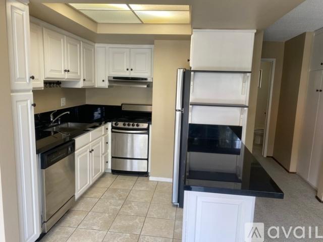 1 BR, 1 BA Apartment 7555 Linda Vista Rd, Unit 15, San Diego, CA 92111
