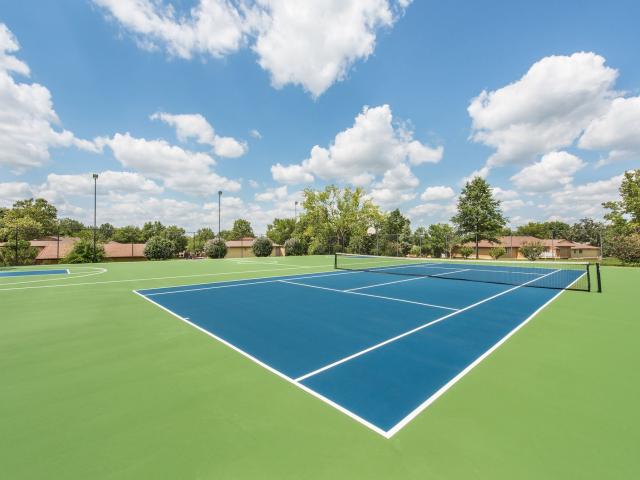 1 BR, 1 BA Apartment 7575 W 106th St Unit 39 349, Overland Park, KS 66212
