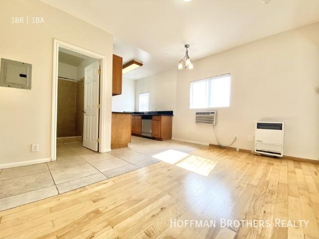 1 BR, 1 BA Apartment 758 S Carondelet St., Los Angeles, CA 90057
