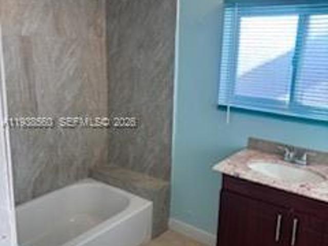 1 BR, 1 BA Apartment 75 Coral Drive, Key Largo, FL 33037
