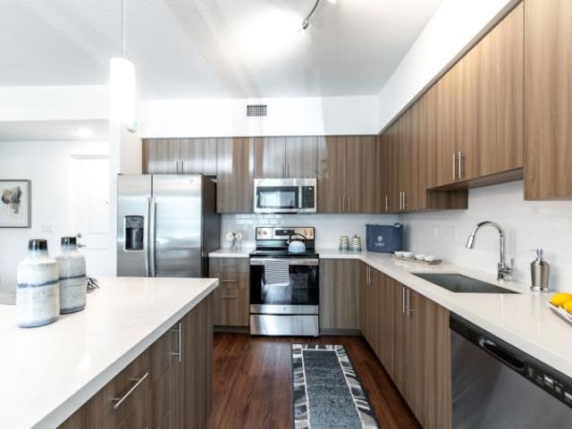 1 BR, 1 BA Apartment 7607 West Atlantic Avenue Unit 5 5311, Delray Beach, FL 33446