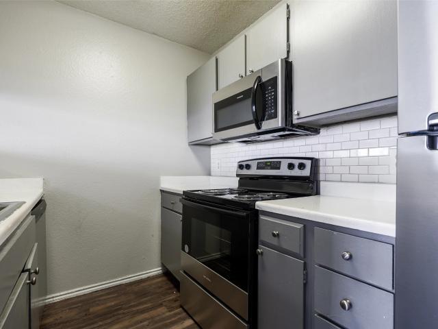 1 BR, 1 BA Apartment 7610 Cameron Road, Austin, TX 78752
