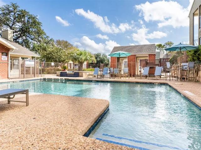 1 BR, 1 BA Apartment 7610 Cameron Road, Austin, TX 78752