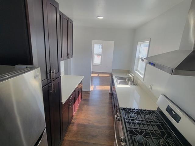 1 BR, 1 BA Apartment 7611 Seville Ave, Unit 1, Huntington Park, CA 90255