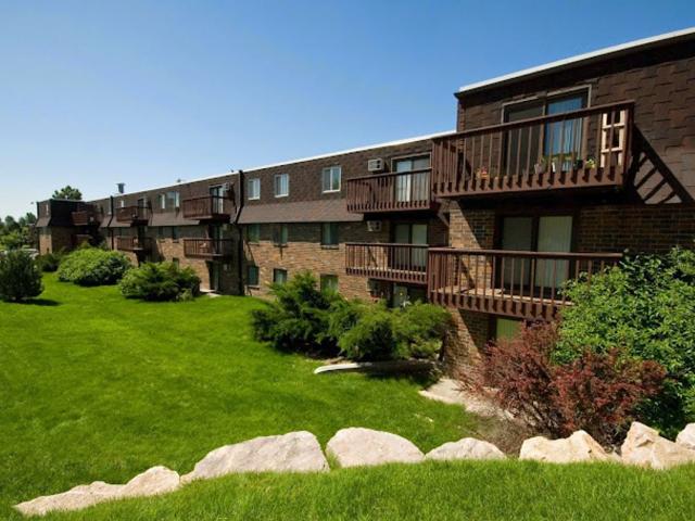1 BR, 1 BA Apartment 761 E Anamosa St Unit 1 bed, 1 bath, $886, Rapid City, SD 57701
