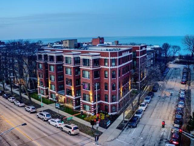 1 BR, 1 BA Apartment 7645 North Sheridan Rd, Chicago, IL 60626