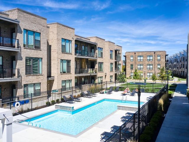 1 BR, 1 BA Apartment 773 Waldron St. Unit 201, Columbus, OH 43215