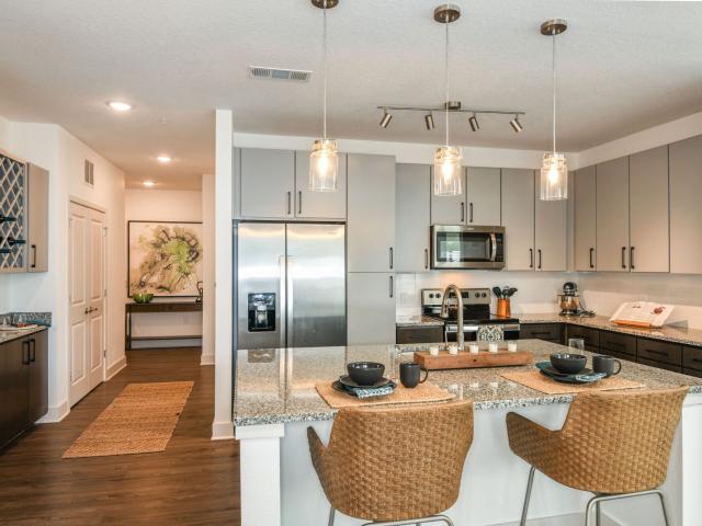 1 BR, 1 BA Apartment 7738 A C Skinner Pkwy Unit 7307, Jacksonville, FL 32256