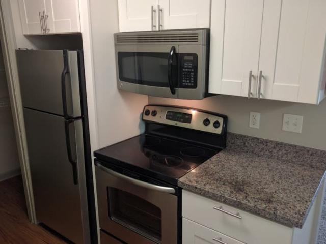 1 BR, 1 BA Apartment 790 North Cedar Bluff Road Unit 25 2513, Knoxville, TN 37923