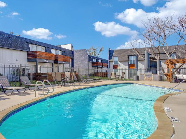 1 BR, 1 BA Apartment 7913 N Harwood Road Unit 03C, North Richland Hills, TX 76180