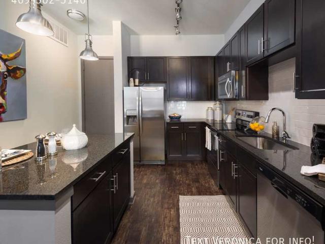 1 BR, 1 BA Apartment 7929 Churchill Way, Dallas, TX 75251