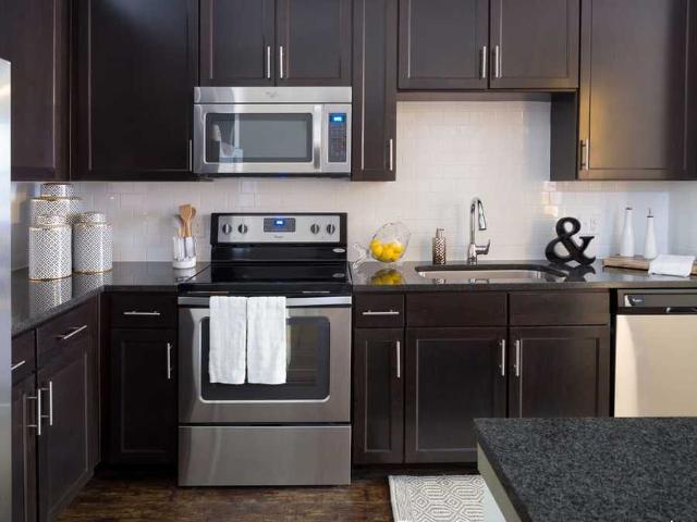 1 BR, 1 BA Apartment 7929 Churchill Way, Dallas, TX 75251
