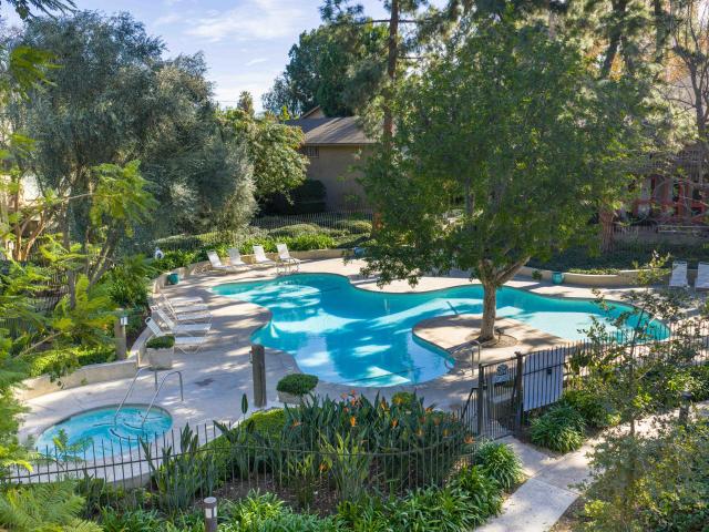 1 BR, 1 BA Apartment 7955 Magnolia Ave Unit 14F, Riverside, CA 92504