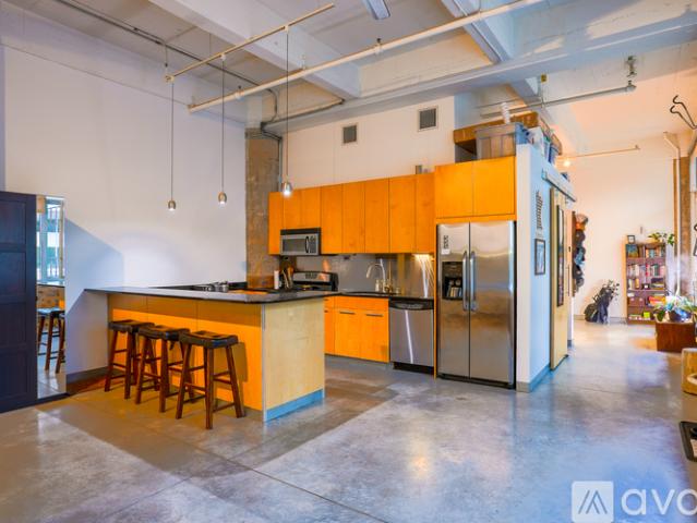 1 BR, 1 BA Apartment 700 North Washington Avenue, Minneapolis, MN 55401