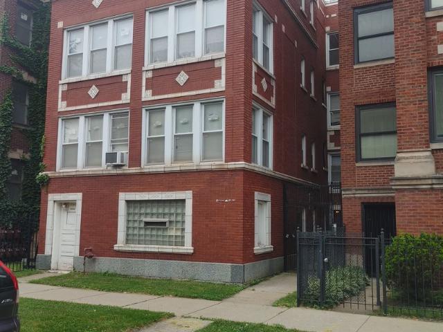 1 BR, 1 BA Apartment 7014 South Clyde Ave, Chicago, IL 60649